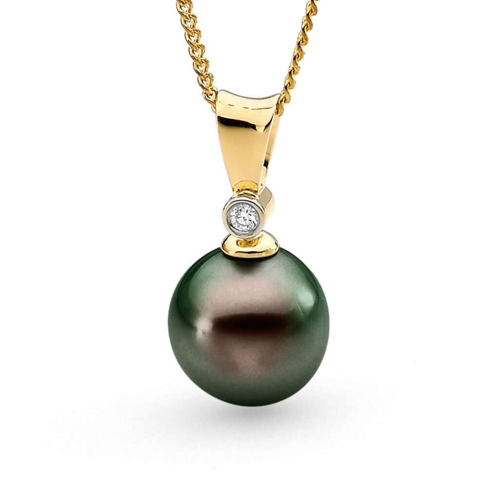 Singular Bezel Set Diamond & Pearl Pendant | Allure South Sea Pearls
