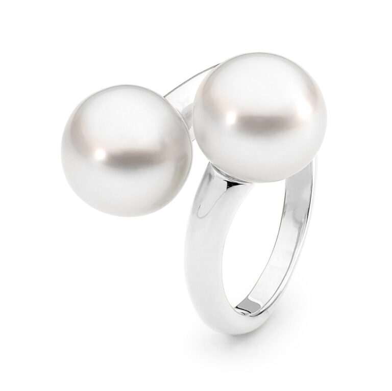 Double Pearl Ring